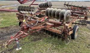 SOLD - International Harvester 470 Lot No. 175 Tillage with 21 ft ...