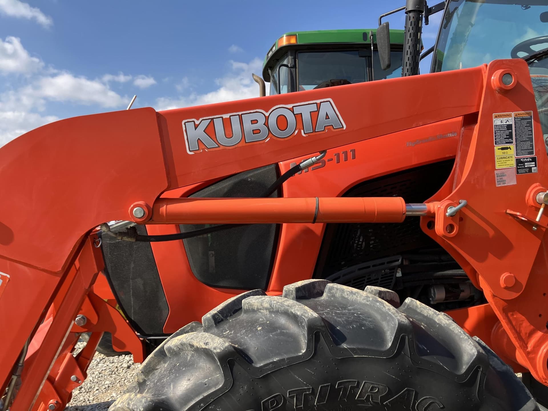 Kubota M5-111 Tractors 100 to 174 HP for Sale | Tractor Zoom