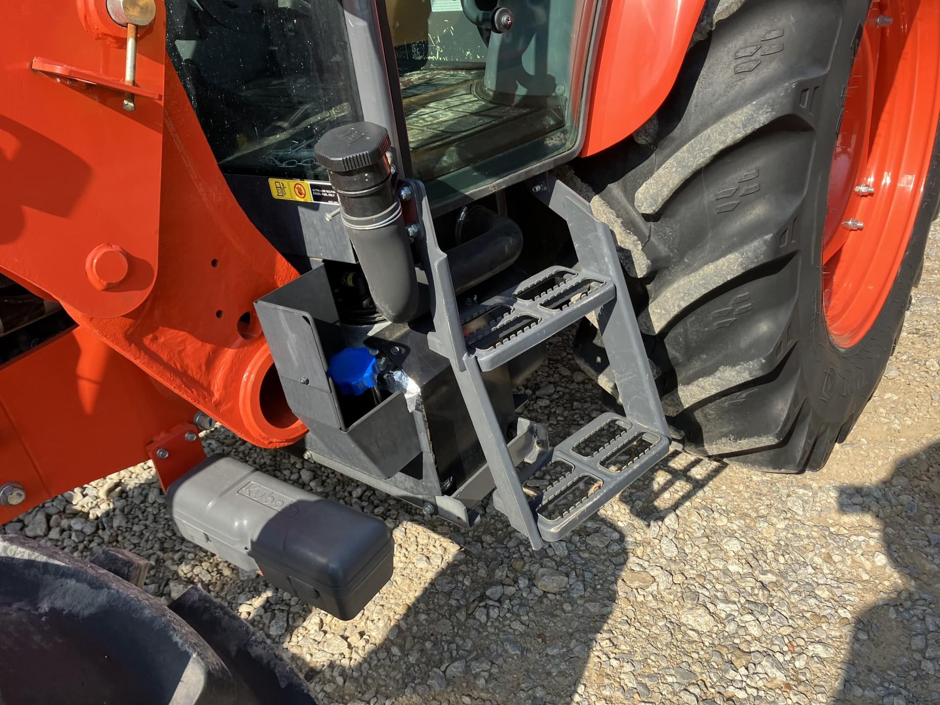 Kubota M5-111 Tractors 100 to 174 HP for Sale | Tractor Zoom