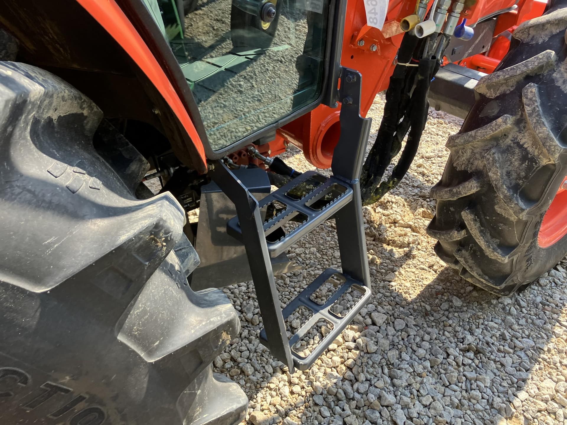 Kubota M5-111 Tractors 100 to 174 HP for Sale | Tractor Zoom