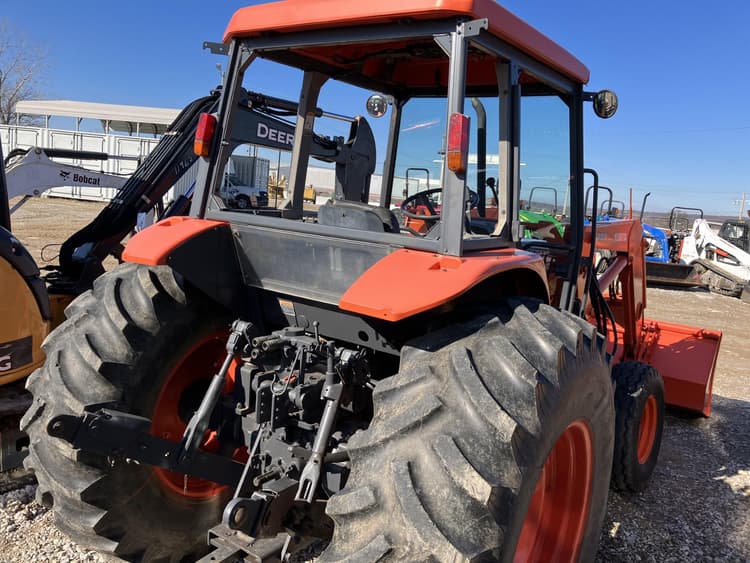 Kubota M8200 Tractors 40 to 99 HP for Sale | Tractor Zoom