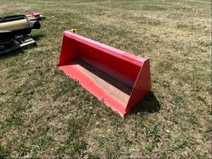 SOLD - Kubota B1626 60" Material Bucket Other Equipment | Tractor Zoom