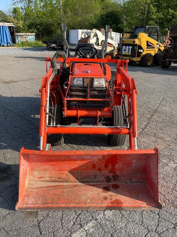 Kubota B2410 Tractors Less than 40 HP for Sale | Tractor Zoom
