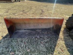 SOLD - Kubota bucket M1284 Ser#15018 Other Equipment | Tractor Zoom