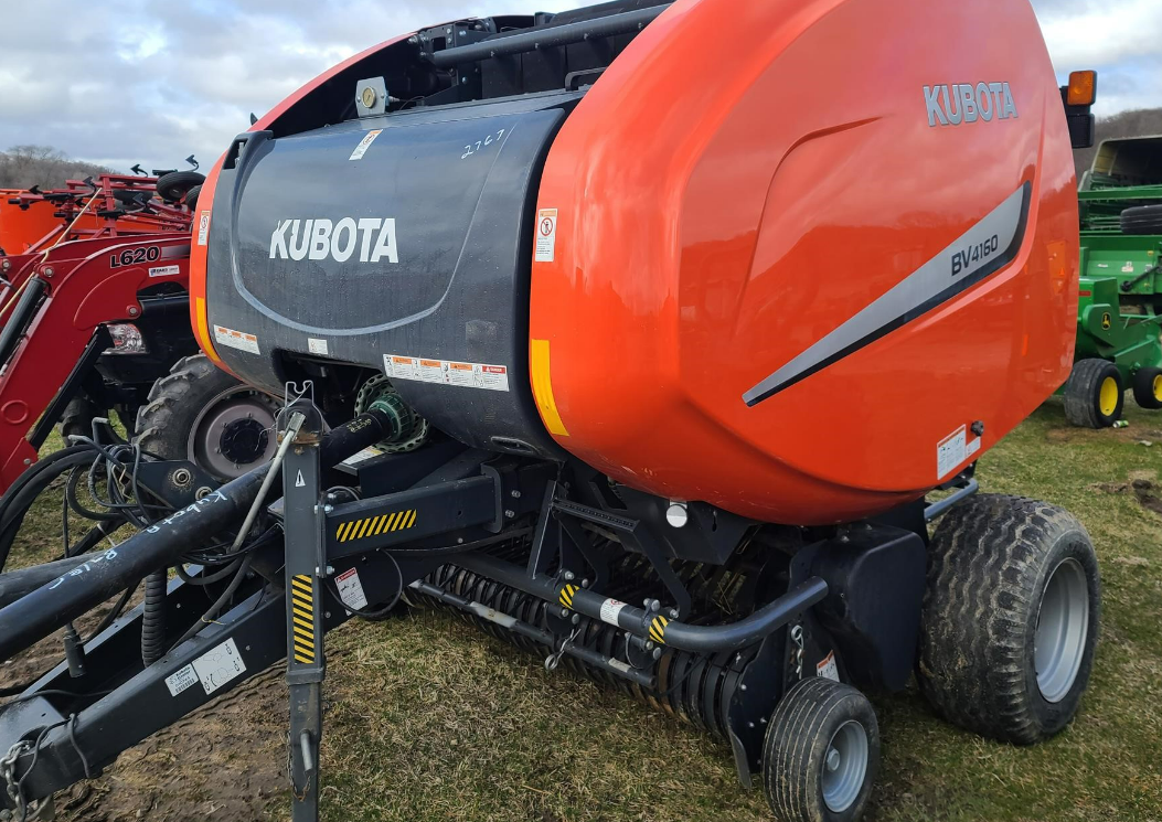 Kubota BV4160 Hay and Forage Balers - Round for Sale | Tractor Zoom