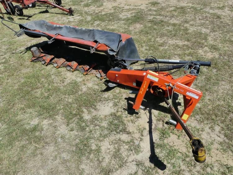 SOLD - Kubota DM1024 Hay and Forage Mowers - Disk | Tractor Zoom