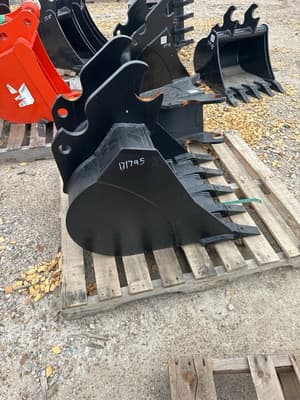 SOLD - Kubota Compact Excavator Bucket Stock No. I71795 Construction ...