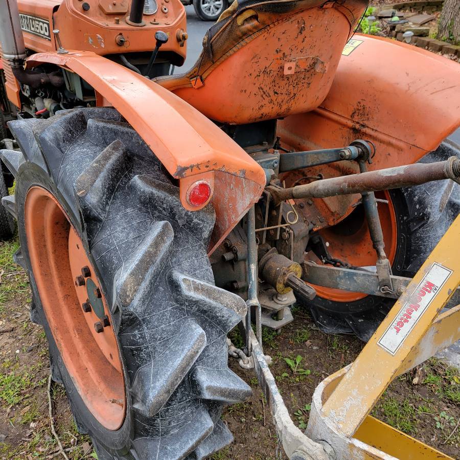 Kubota L1500 Tractors Less than 40 HP for Sale | Tractor Zoom