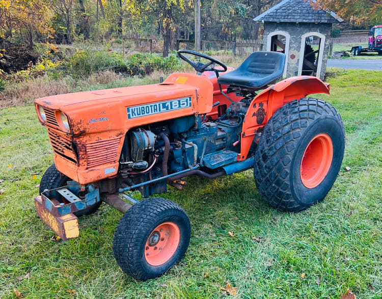 SOLD - Kubota L185 Tractors Less than 40 HP | Tractor Zoom