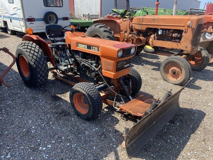 Kubota L235 Tractors Less than 40 HP for Sale | Tractor Zoom