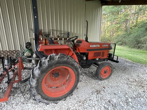 Kubota L2350 Tractors Less than 40 HP for Sale | Tractor Zoom