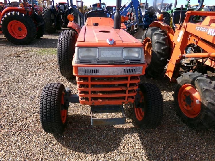 Kubota L2350 Tractors Less than 40 HP for Sale | Tractor Zoom