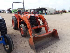 SOLD - KUBOTA L2350 TRACTOR W/FE LOADER Tractors with 558 Hrs | Tractor ...