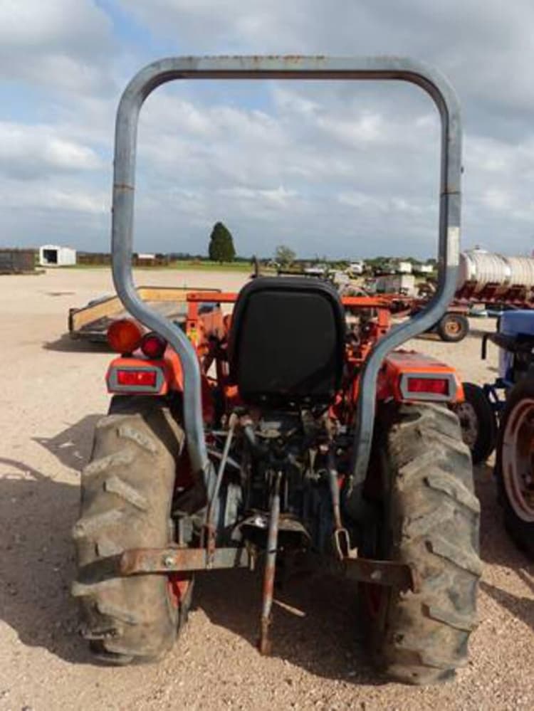 Kubota L2350 Tractors Less than 40 HP for Sale | Tractor Zoom