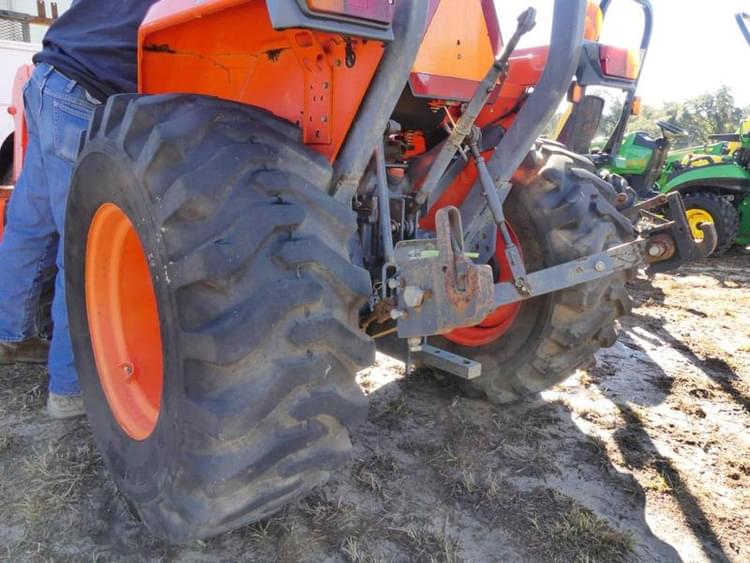 Kubota L2800 Tractors Less than 40 HP for Sale | Tractor Zoom