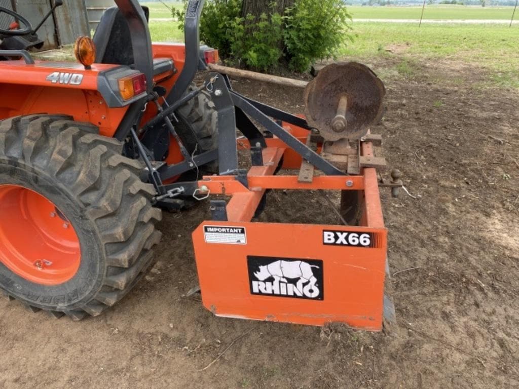 Kubota L2800 Tractors Less than 40 HP for Sale | Tractor Zoom