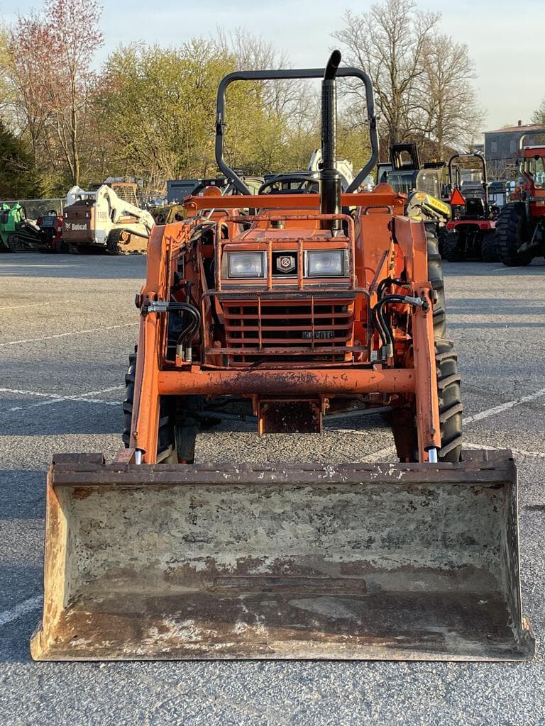 Kubota L2850 Tractors Less than 40 HP for Sale | Tractor Zoom