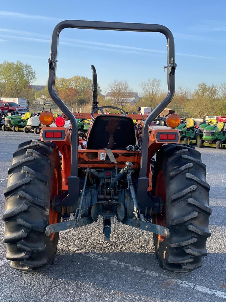 Kubota L2850 Tractors Less than 40 HP for Sale | Tractor Zoom