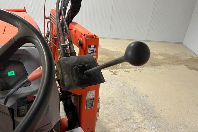 Kubota L3830 Tractors Less than 40 HP for Sale | Tractor Zoom