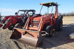 SOLD - Kubota L48 Lot No. 5492 Construction with 1,588 Hrs | Tractor Zoom