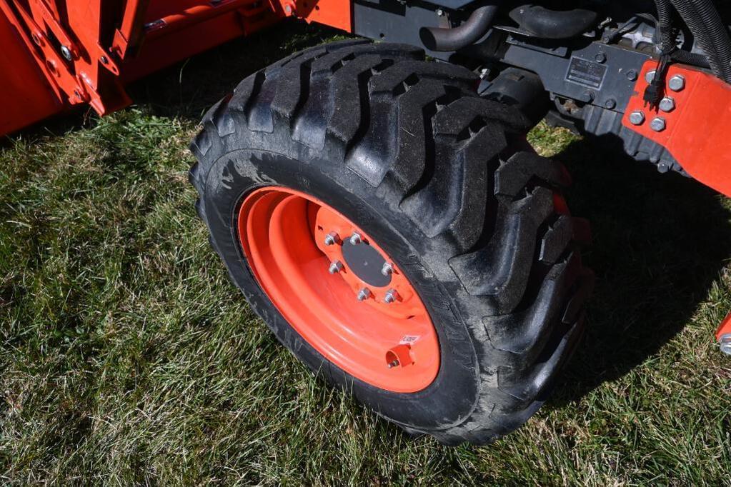 Kubota L5740 Tractors 40 to 99 HP for Sale | Tractor Zoom