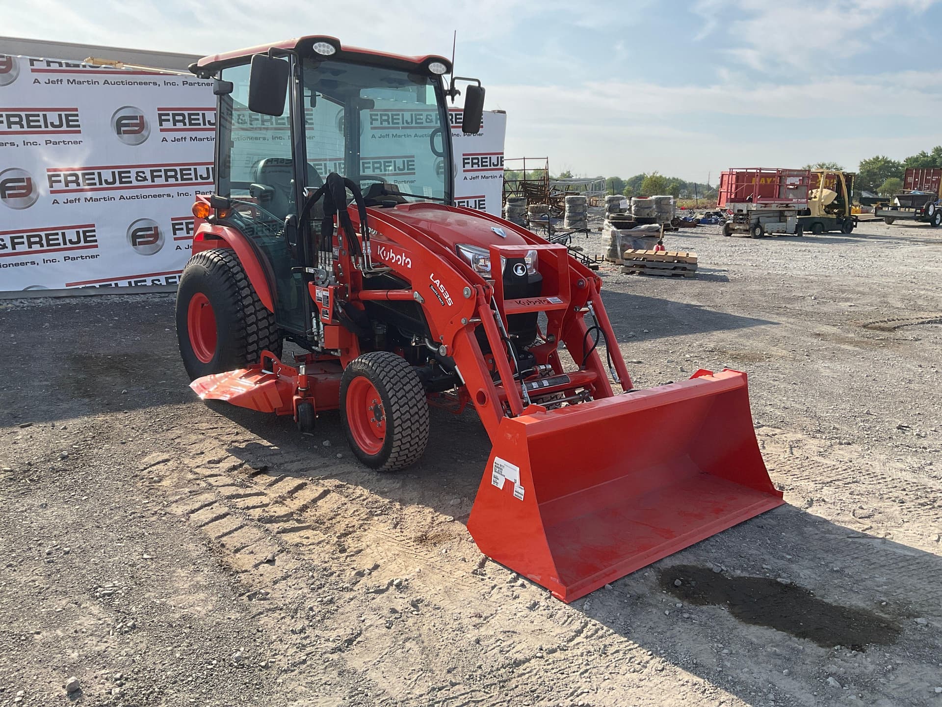 Kubota LX3310 Tractors Less than 40 HP for Sale | Tractor Zoom