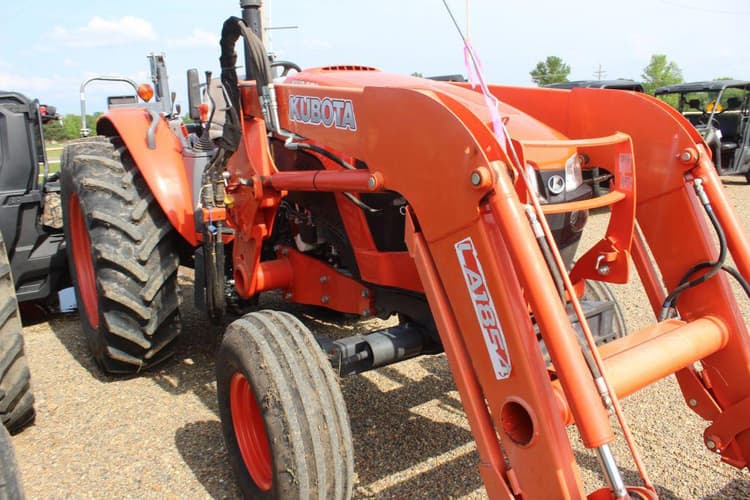 Kubota M5-111 Tractors 100 to 174 HP for Sale | Tractor Zoom