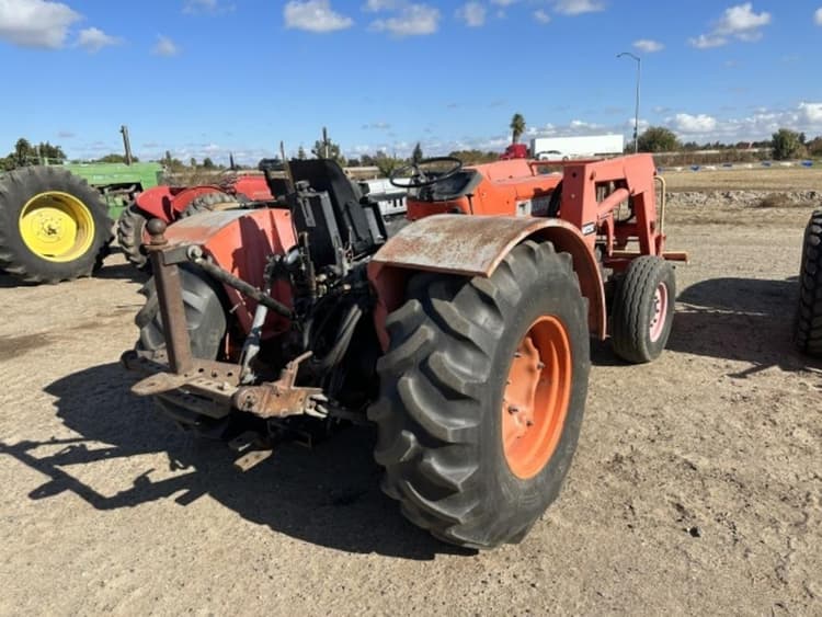 Kubota M8030 Tractors 40 to 99 HP for Sale | Tractor Zoom