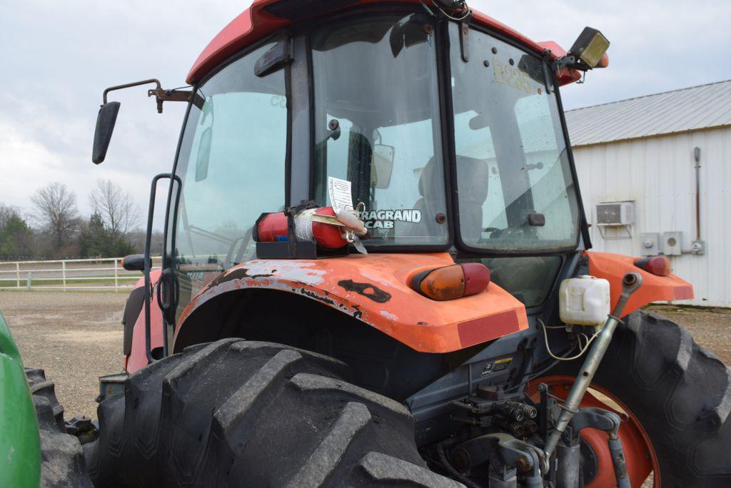 Tractor Zoom - Kubota M9540