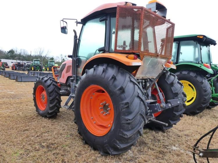 Kubota M9960 Tractors 100 to 174 HP for Sale | Tractor Zoom
