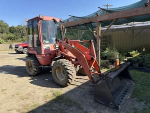 SOLD - Kubota R520S Lot No. 6 Construction with 1,700 Hrs | Tractor Zoom