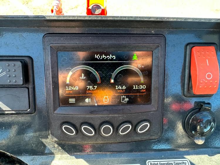 Kubota SCL1000 Construction Compact Track Loaders for Sale | Tractor Zoom