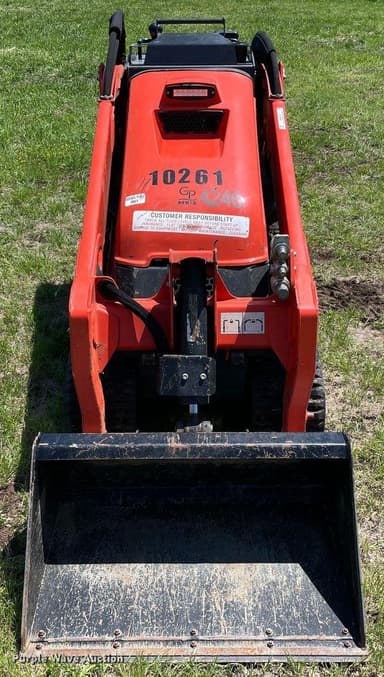 Kubota SCL1000 Construction Compact Track Loaders for Sale | Tractor Zoom