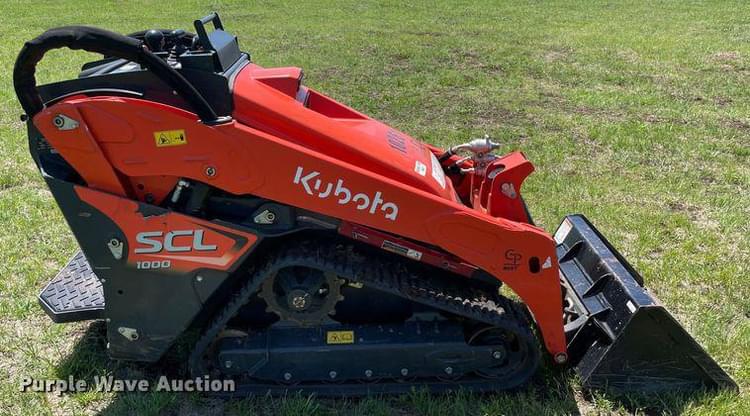 Kubota SCL1000 Construction Compact Track Loaders for Sale | Tractor Zoom
