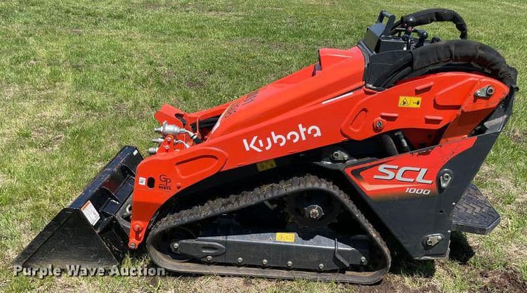 Kubota SCL1000 Construction Compact Track Loaders for Sale | Tractor Zoom