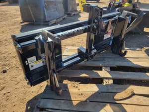 SOLD - Kubota SH35 3pt Skid Steer Adapter Other Equipment | Tractor Zoom