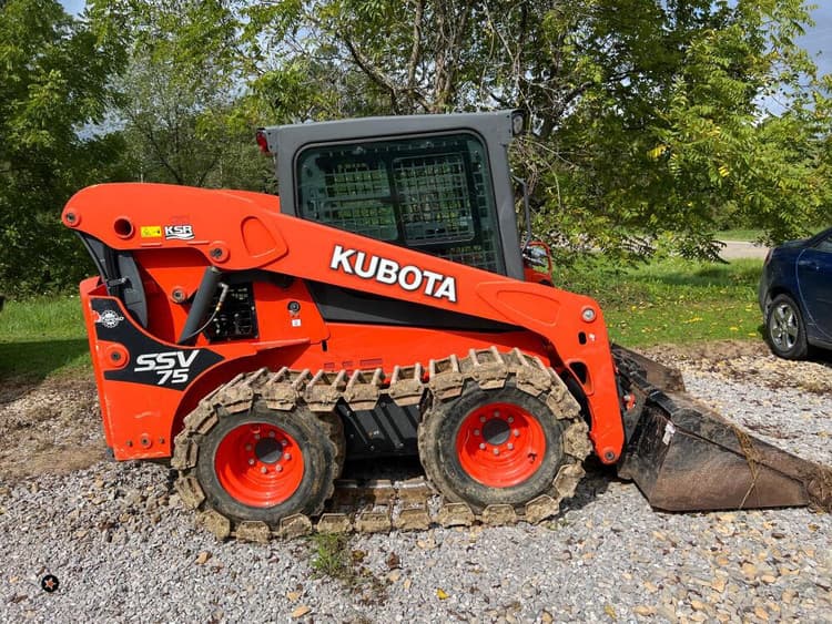 SOLD - Kubota SSV75 Construction Skid Steers | Tractor Zoom