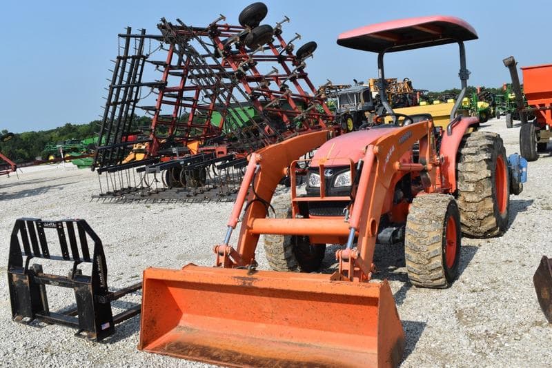 Kubota MX5100 Tractors For Sale with 1,225 Hrs | Tractor Zoom
