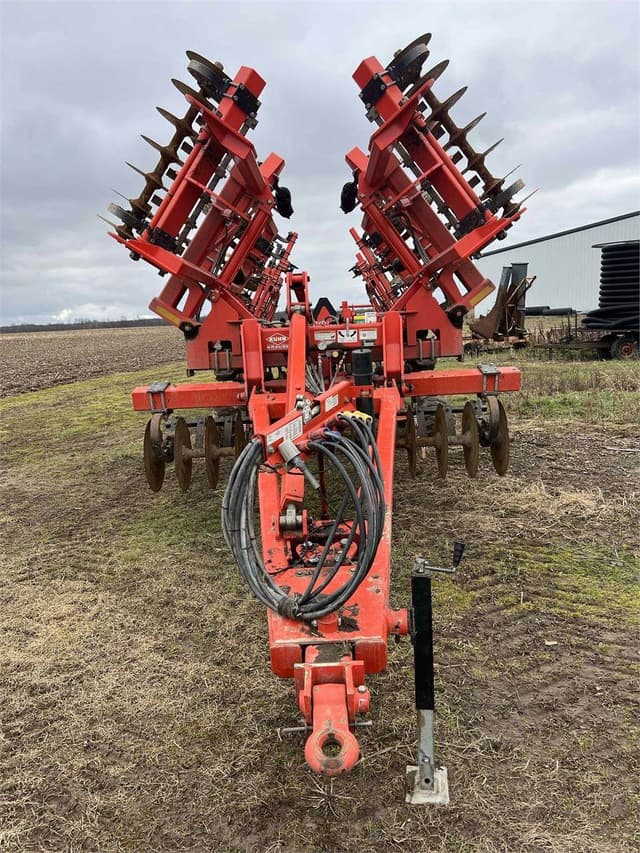 Kuhn Krause Dominator 4850 Tillage Disk Rippers for Sale | Tractor Zoom