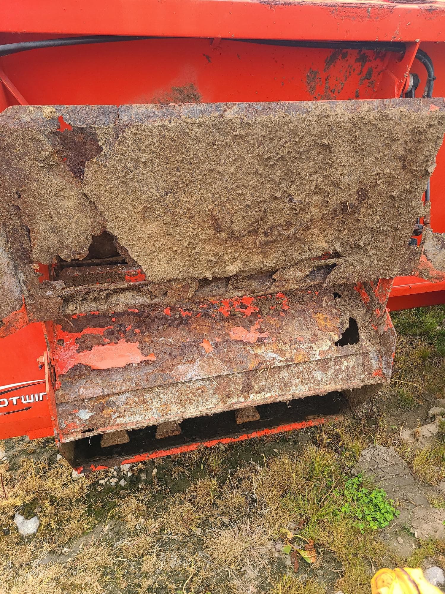 Kuhn Knight 8118 Manure Handling Manure Spreaders - Dry for Sale ...