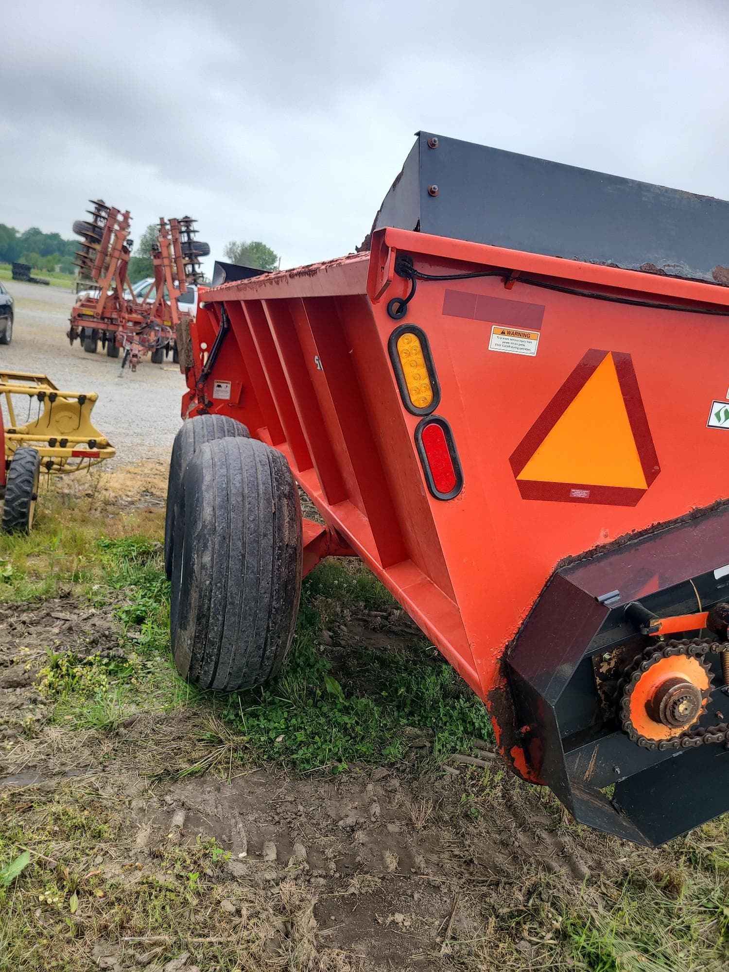 Kuhn Knight 8118 Manure Handling Manure Spreaders - Dry for Sale ...