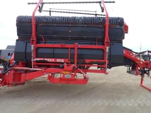 Kuhn Merge-Maxx 902 Lot No. 32415 Hay and Forage For Sale | Tractor Zoom