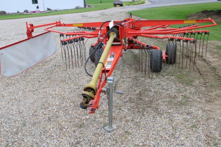 Kuhn GA4220TH Hay and Forage Hay - Rakes/Tedders for Sale | Tractor Zoom
