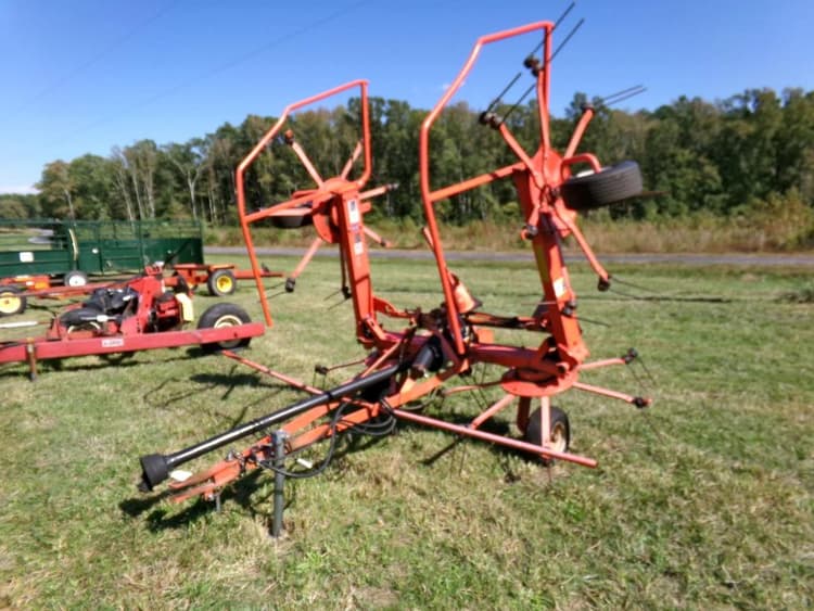 Kuhn GF5202 Hay and Forage Hay - Rakes/Tedders for Sale | Tractor Zoom