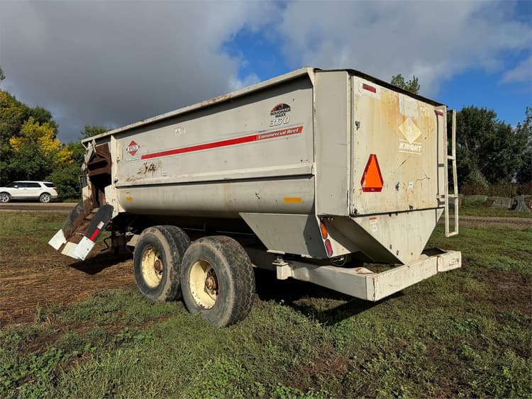 Kuhn Knight 3170 Hay and Forage Grinders/Mixers for Sale | Tractor Zoom