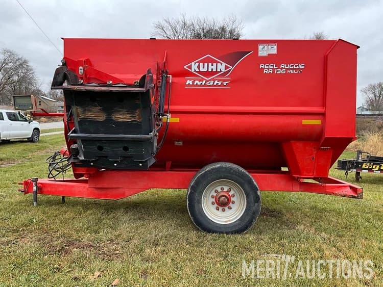 Kuhn Knight RA136 Hay and Forage Grinders/Mixers for Sale | Tractor Zoom