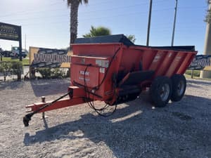 SOLD - KUHN KNIGHT SLINGER 8124 SIDE DISCHARGE SPREADER Manure Handling ...