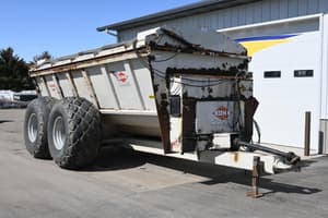 SOLD - Kuhn Knight Slinger 8141 Pro Twin Spreader Manure Handling ...