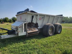 SOLD - Kuhn Knight SLC141 Lot No. 114 Manure Handling | Tractor Zoom