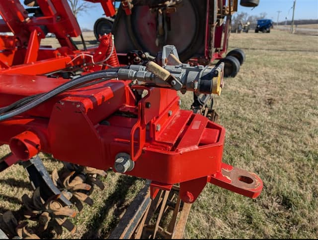 Kuhn Krause 8005-30 Lot No. 15 Tillage For Sale with 28 ft | Tractor Zoom